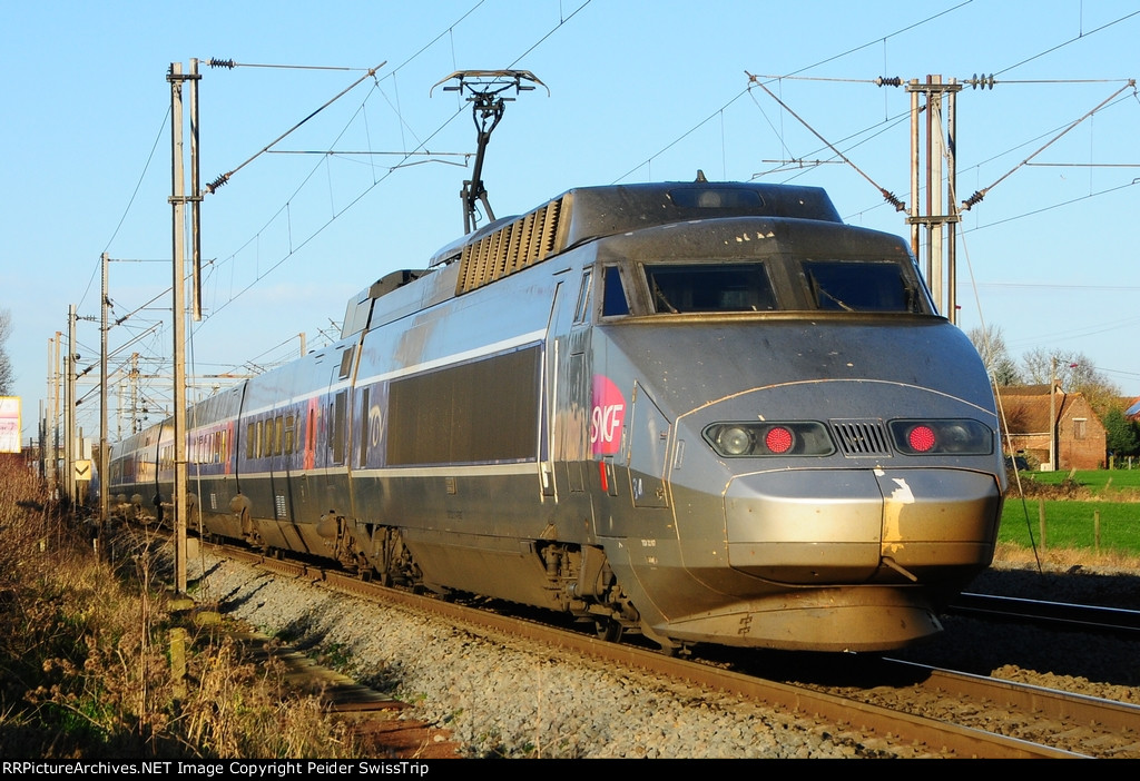 84 SNCF TGV-PSE